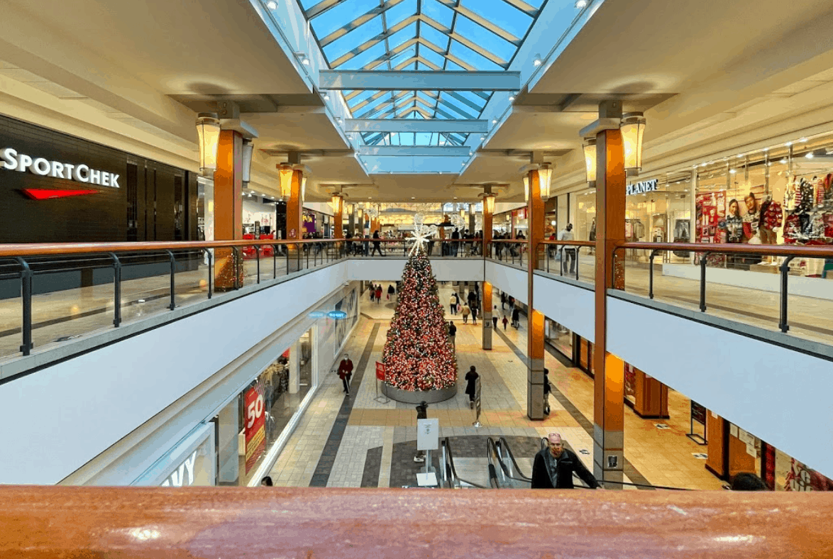 CF Limeridge Mall in Hamilton expands hours due to shoppers from COVID ...