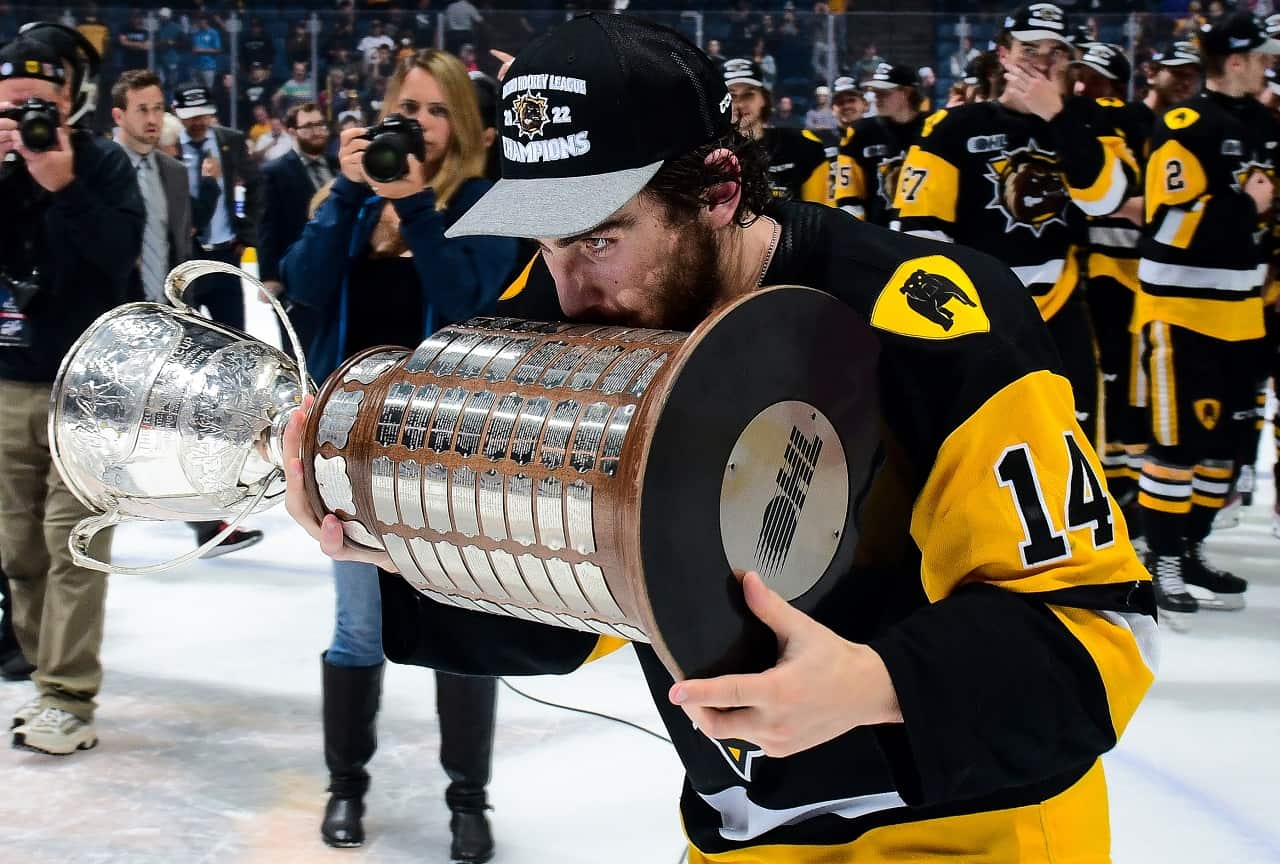 Hamilton Bulldogs giving fans replica OHL rings at home opener ...