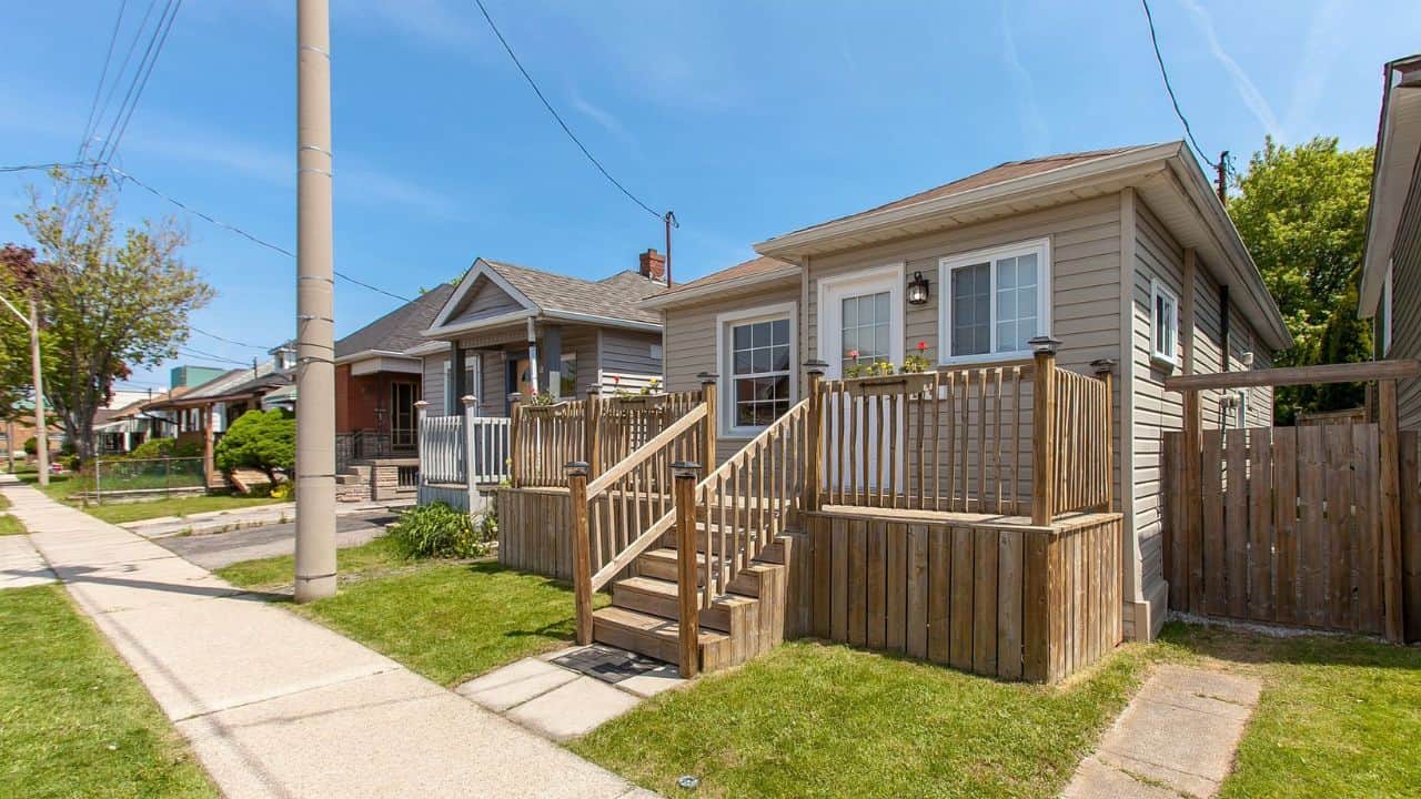Top 5 budget friendly homes sold in Hamilton under 500K | INthehammer