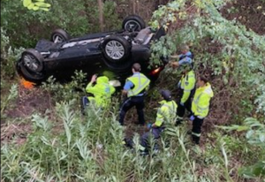 3 vehicle crash sends one driver to hospital and another flees on ...